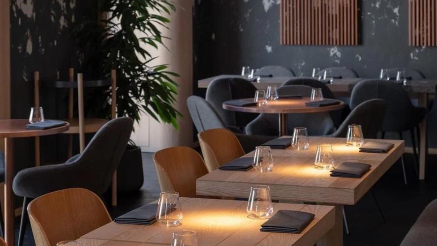 Стали известны нарушения в ресторане «МОНА», где отравилось не...