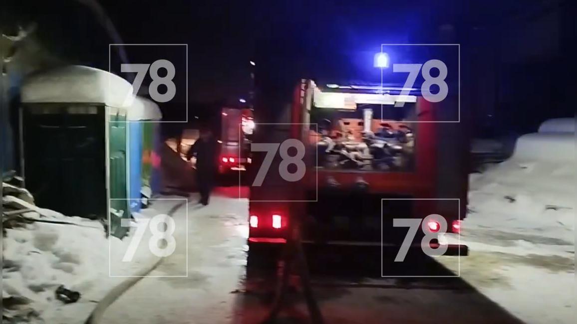 В Ковалёво полностью ликвидировали пожар...